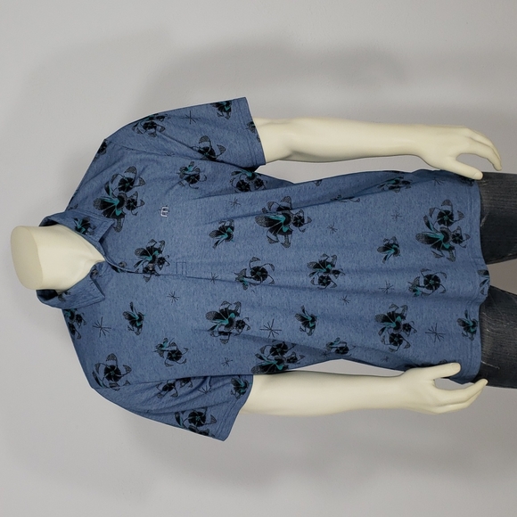 Travis Mathew | Shirts | Travis Mathew Blue Floral Print Short Sleeve 3 ...